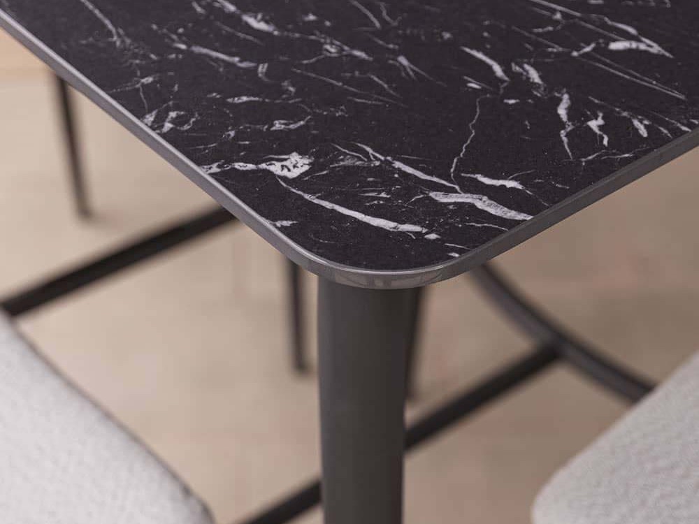 Mesa alta de comedor Rodona de Skyline | Mobel 6000 | Seismil Studio